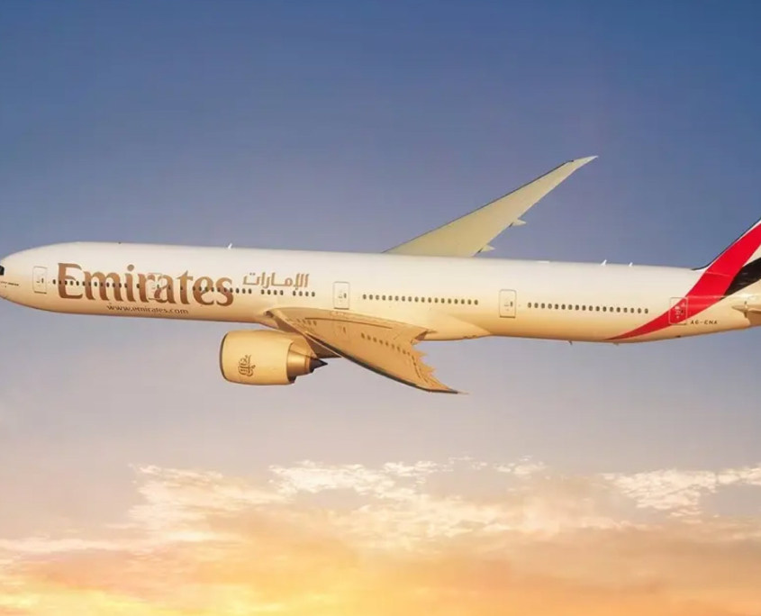 Emirates Expands Its Fleet of Modernized Boeing 777 - JET MAN PAY